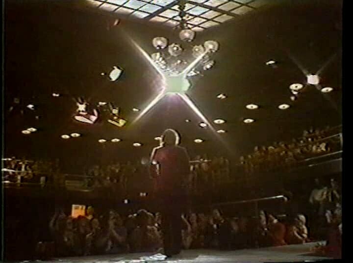 October 11, 1975 – George Carlin / Janis Ian, Billy Preston (S1 E1 ...