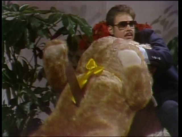 December 11, 1976 – Candice Bergen / Frank Zappa (S2 E10) – The 'One ...