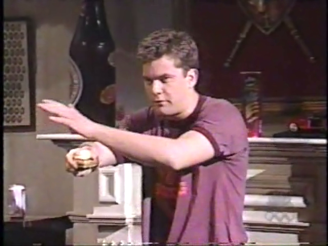 March 11, 2000 – Joshua Jackson / ‘N Sync (S25 E14) – The 'One SNL a ...