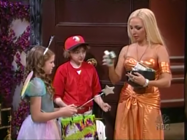 October 18, 2003 – Halle Berry / Britney Spears (S29 E3) – The 'One SNL ...