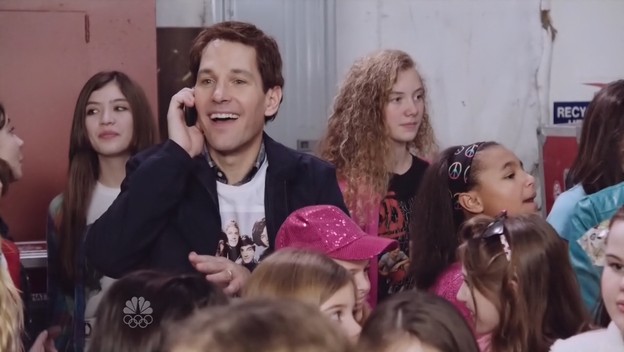 December 7, 2013 – Paul Rudd / One Direction (S39 E8) – The 'One SNL a ...